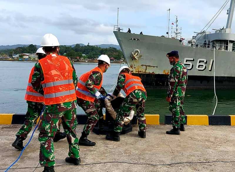 Kapal Perang Tangguh Penjelajah Samudera KRI Multatuli-561 Sambangi ...