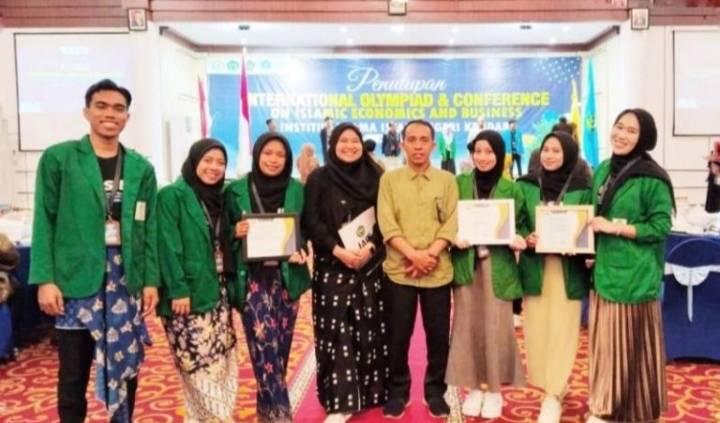 Kontingen FEBI UINAM Borong Juara dalam Lomba Olimpiade Ekonomi Islam