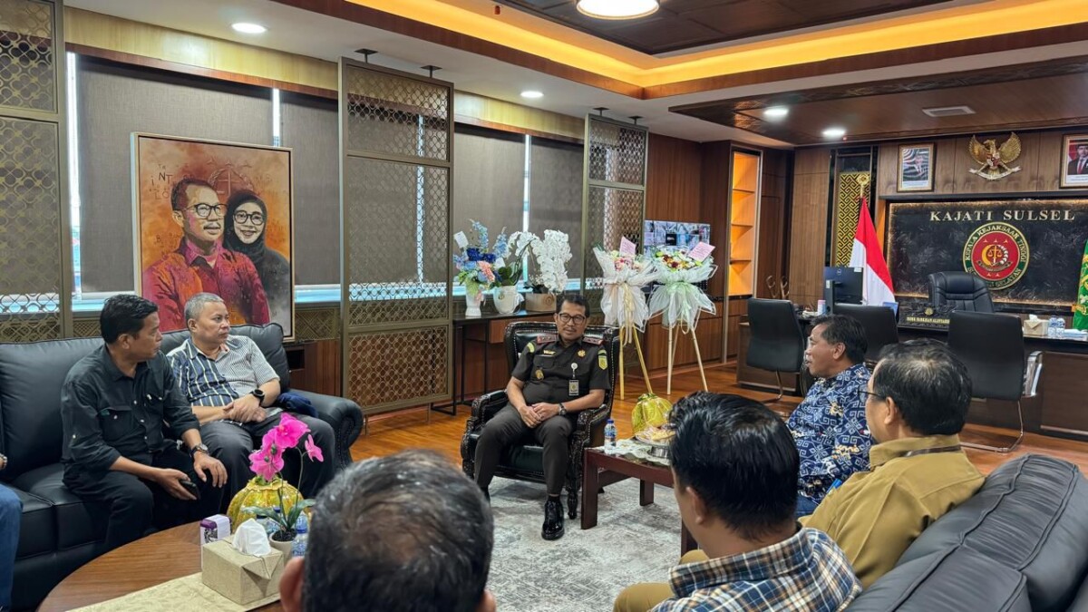 Bahas Permasalahan Aset, Direktur Utama PT. SCI Silaturahmi Bersama ...